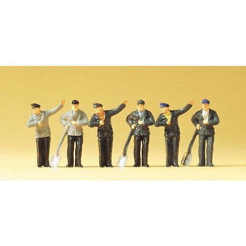 HO Steam Engine Crew from Hobbyrama