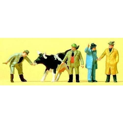 HO Cattle At Market w/Figures from Hobbyrama