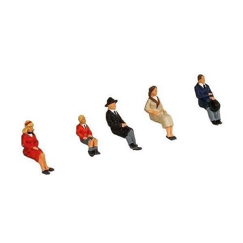 OO/HO Seated People from Hobbyrama