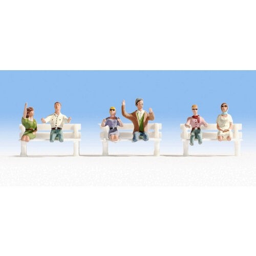 HO Convertible Drivers from Hobbyrama