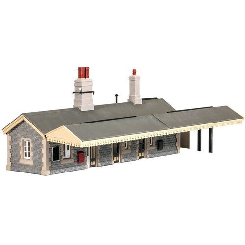 OO Station Building from Hobbyrama